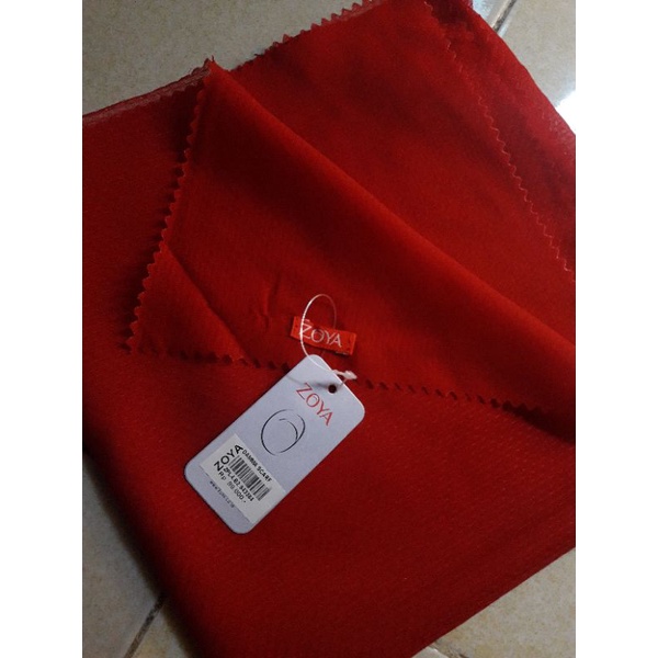 Jual Zoya Damma Scarf (Merah) | Shopee Indonesia