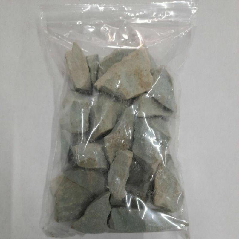 Jual Batu Zeolit 1 Kg Batu Penjernih Air Aquarium Aquascape Shopee Indonesia