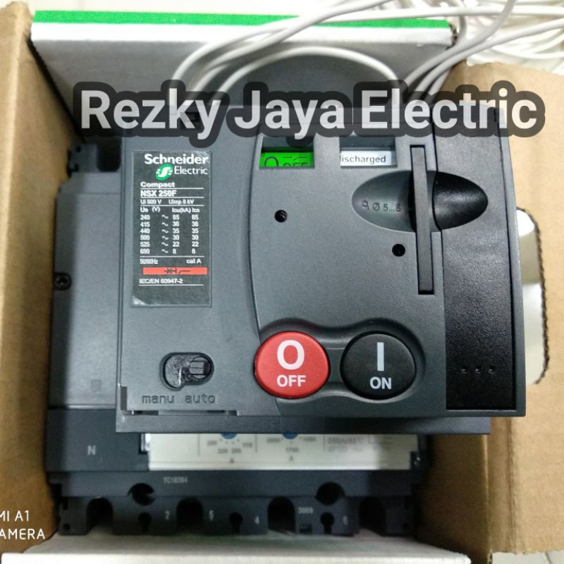 Jual MCCB BREAKER SCHNEIDER NSX250F 4P 250A KOMPLIT MOTORIZED SIAP PAKAI | Shopee Indonesia