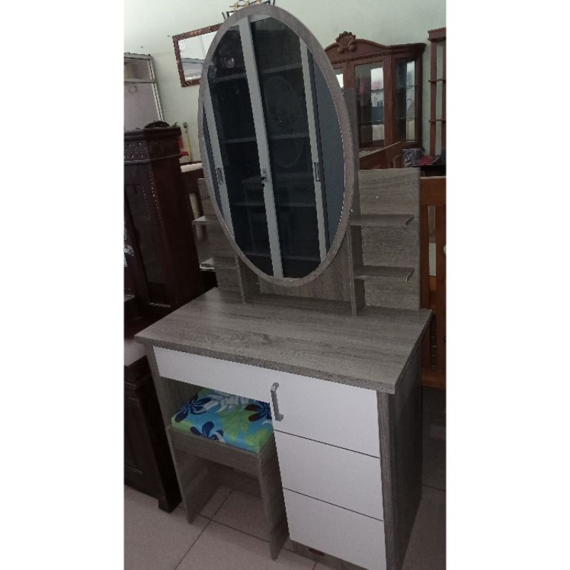 Jual MEJA RIAS KACA OVAL SLIDING | Shopee Indonesia