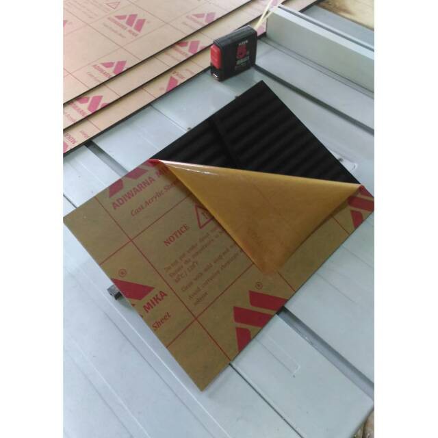 Jual Acrylic sheet / Akrilik lembaran Hitam A3 ( 42cm x 30cm ) | Shopee Indonesia