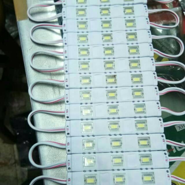 Jual LED STRIP 3 MATA Modul Strip 12 volt 5730 SMD PUTIH 1PCS | Shopee Indonesia