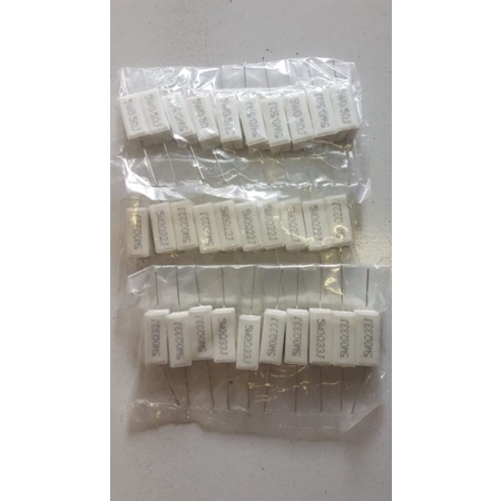 Jual Resistor 5 watt kapur 0,5 0,22 0,33 0,47 Ohm harga per 10pcs boleh campur | Shopee Indonesia