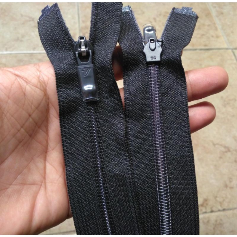 Jual Resleting Jaket TAD Zipper Terbalik Pin Lock no 5 YKK Korea Hitam 60-78 cm | Shopee Indonesia