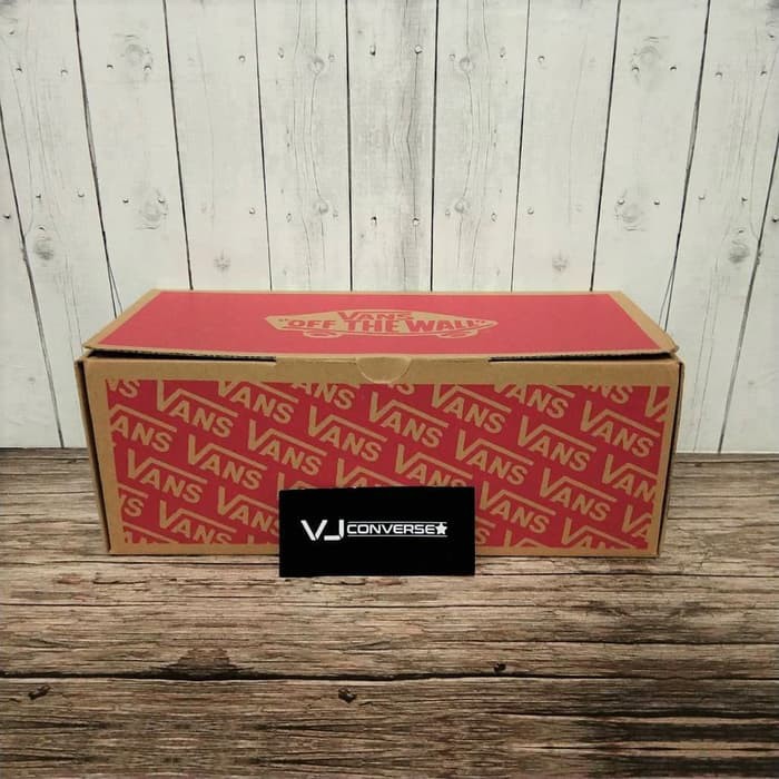 Jual Box Sepatu Sneakers Vans Oldskool Premium | Shopee Indonesia