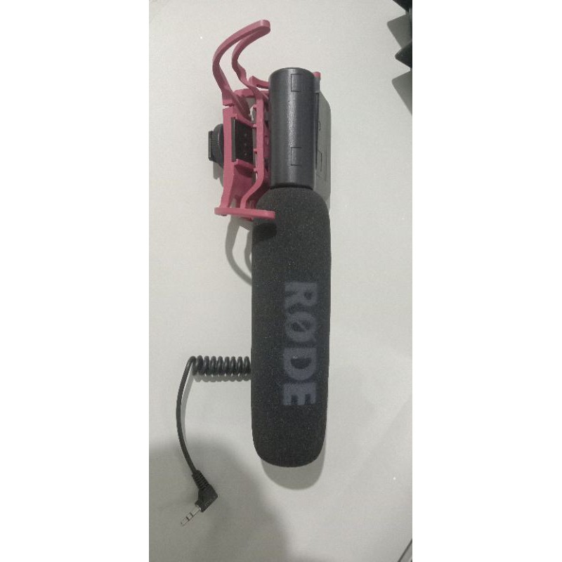 Jual Mic Rode (Cocok utk para vlogger atau para gamers) | Shopee Indonesia