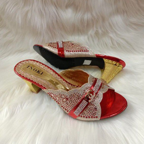 Jual sendal pesta dan kebaya merah gold terbaru hak 5 cm | Shopee Indonesia