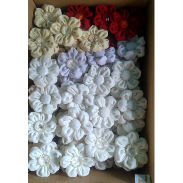 Jual Bros bunga kain cantik putih pink gold hijau merah warna warni ...