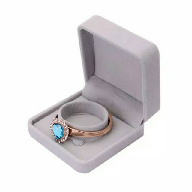 Jual Kotak Perhiasan Gift Box Tempat Display Pajangan Kado Kalung ...