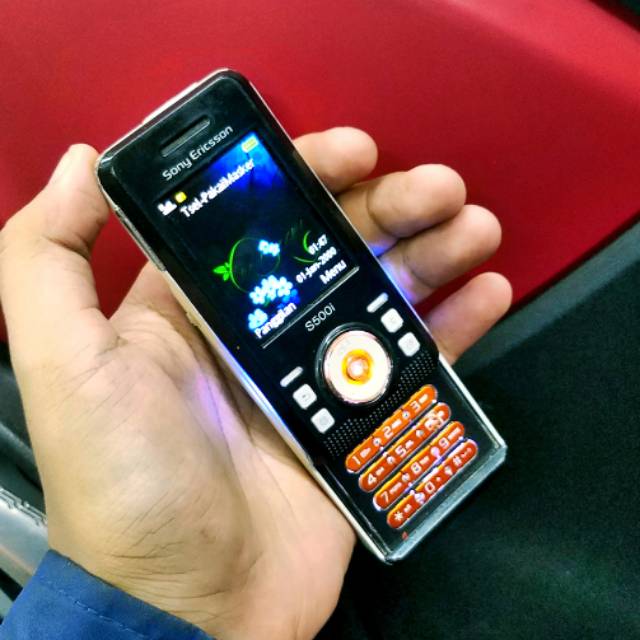 Jual Hp jadul Sony ericsson S500 or w580 rasa walkman with lampu unik original mulus hp unik hp ...