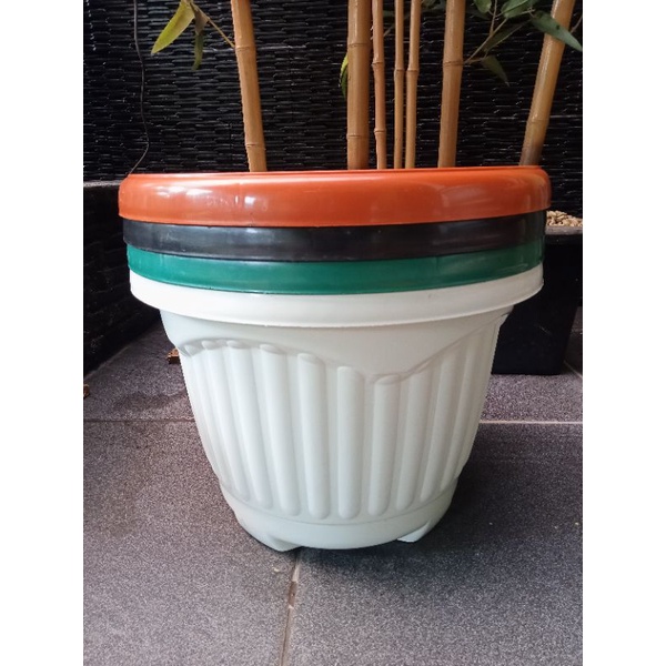 Jual Pot Bunga Mio Shallom 35/Pot Bunga Putih Ukuran 35 cm/Pot Tanaman ...