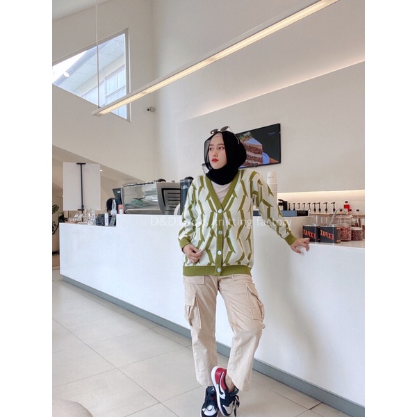 Jual CARDIGAN RAJUT PREMIUM / CARDIGAN RAJUT KANCING (AVOCADO) | Shopee ...