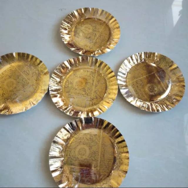 Jual Piring bulat mini / piring kertas ultah warna emas | Shopee Indonesia