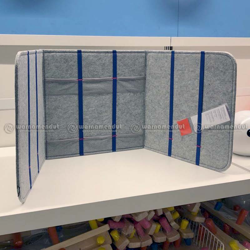 Jual Penyekat pembatas meja belajar anak dg kompartemen 121x39cm WMO ...