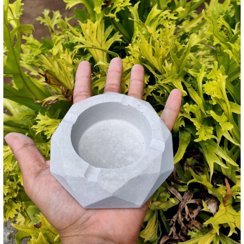 Jual Promo cuci gudang | asbak semen | asbak concrete | souvenir ...