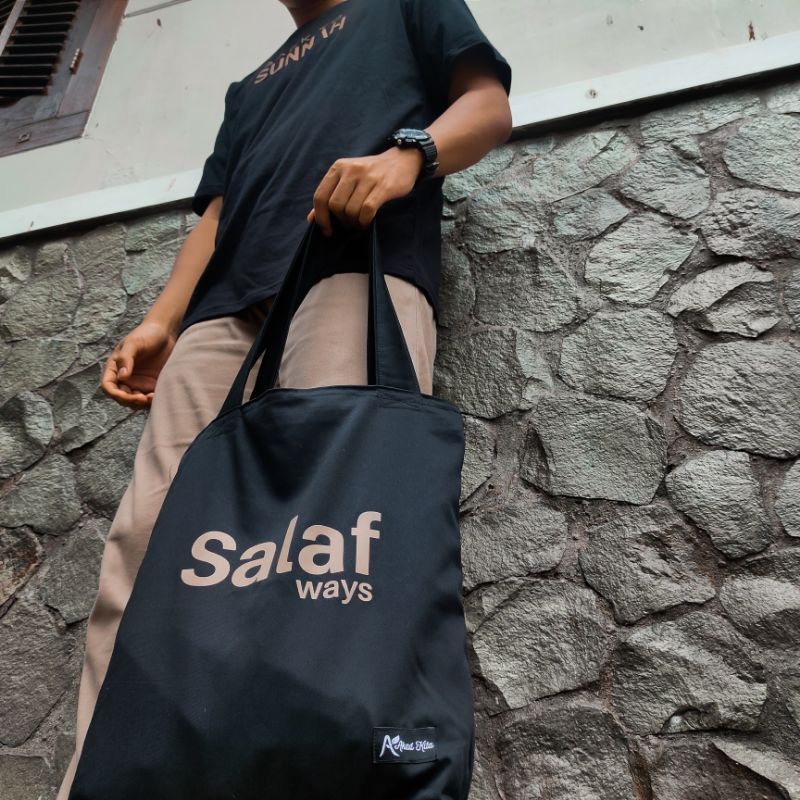 Jual Totebag Ngaji Tas Kajian "Salaf Ways" by Akad Kita | Shopee Indonesia