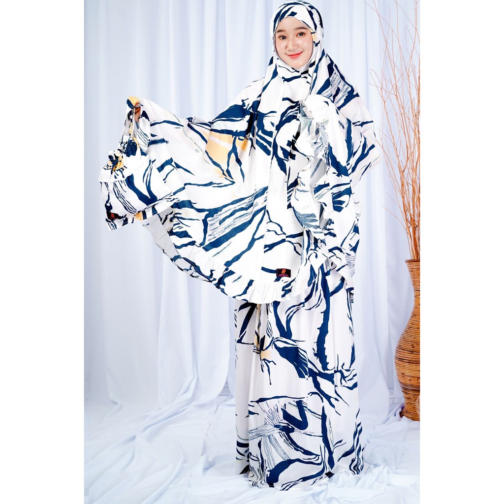 Jual Mukena Terbaru - Mukena Lazatha dari Rocella - Adem Dan Lembut ...