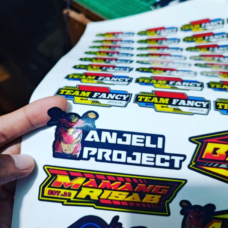 Jual CUSTOM STICKER PRINTING 1/2 LEMBAR A3 ISI BANYAK DESAIN SUKA SUKA ...