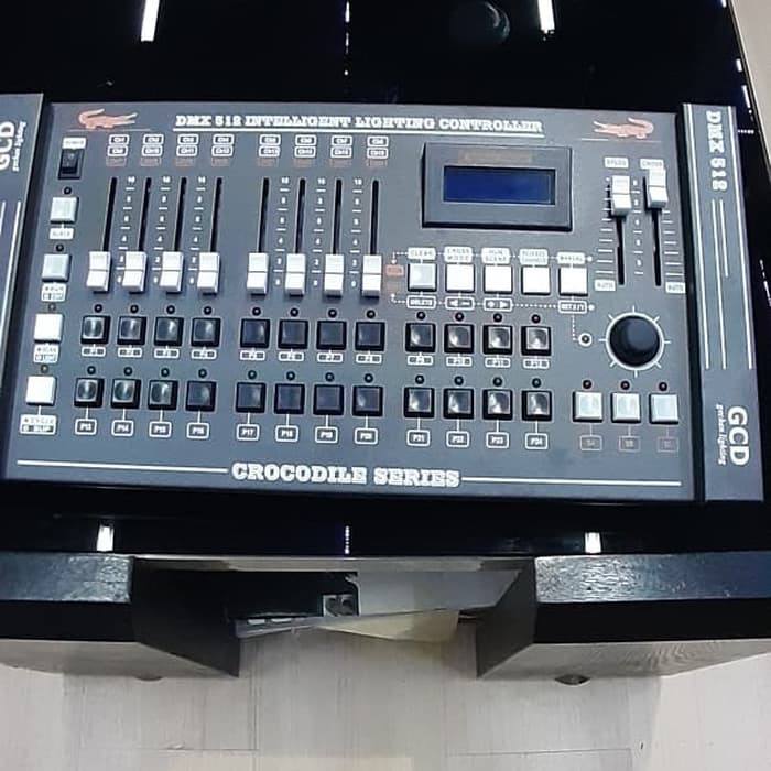 Jual Mixer Lighting CROCODILE Controller DMX 512 DMX512 | Shopee Indonesia