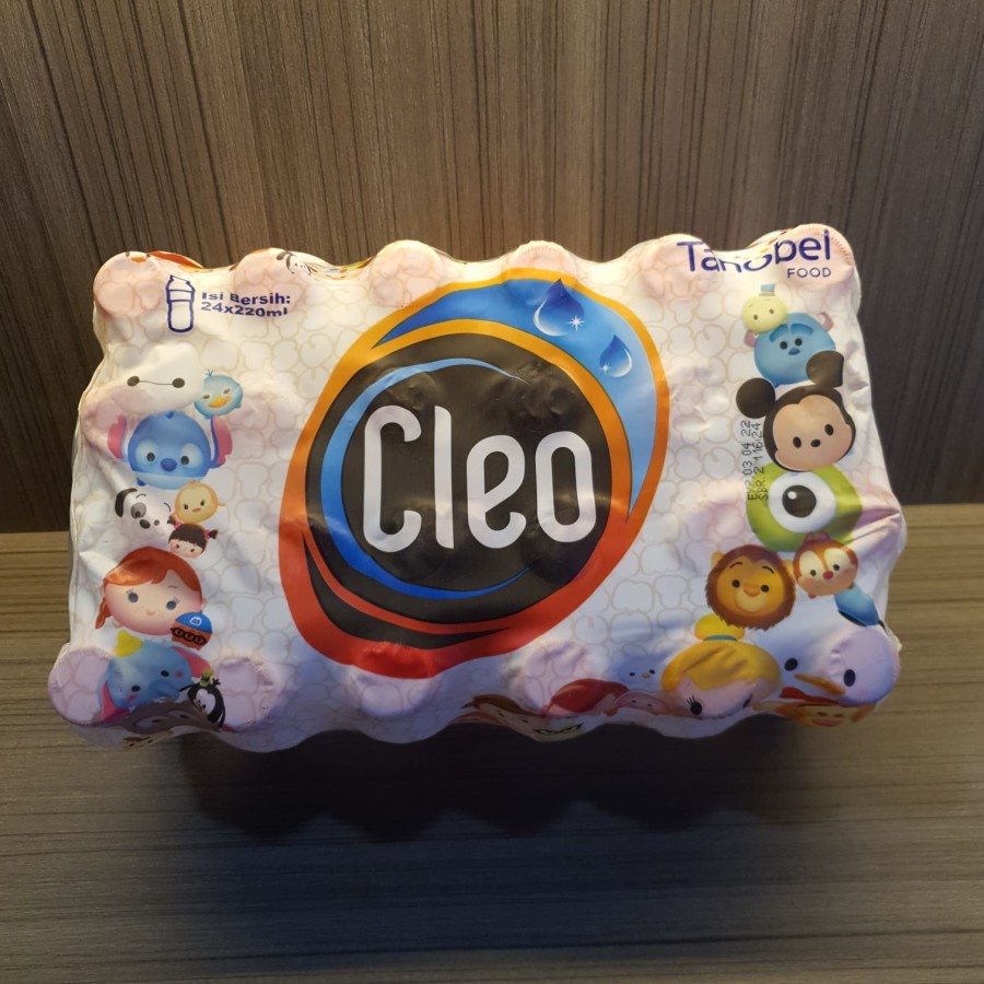Jual Cleo Air Minum Botol Mini Disney Series 24 Botol x 220 Ml Tanobel ...
