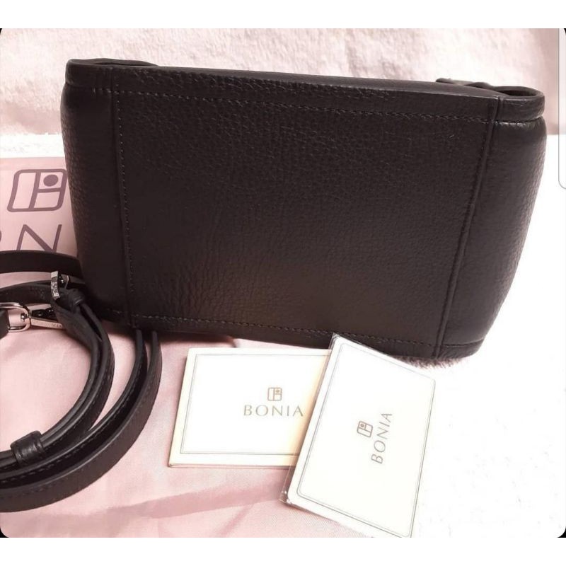 Jual bonia | Shopee Indonesia