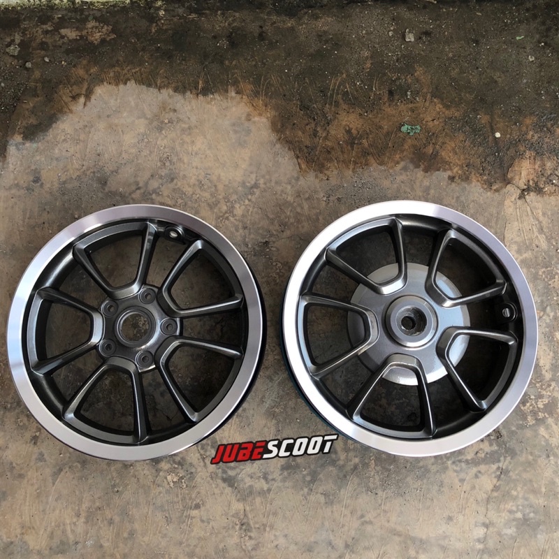 Jual Velg Original Vespa Primavera Yacht Grey Silver Blue Polish ...