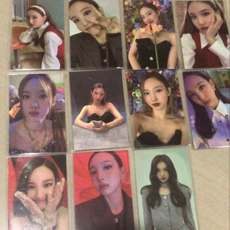 Jual NAYEON, SANA TWICE PHOTOCARD OFFICIAL EYES WIDE OPEN | Shopee Indonesia