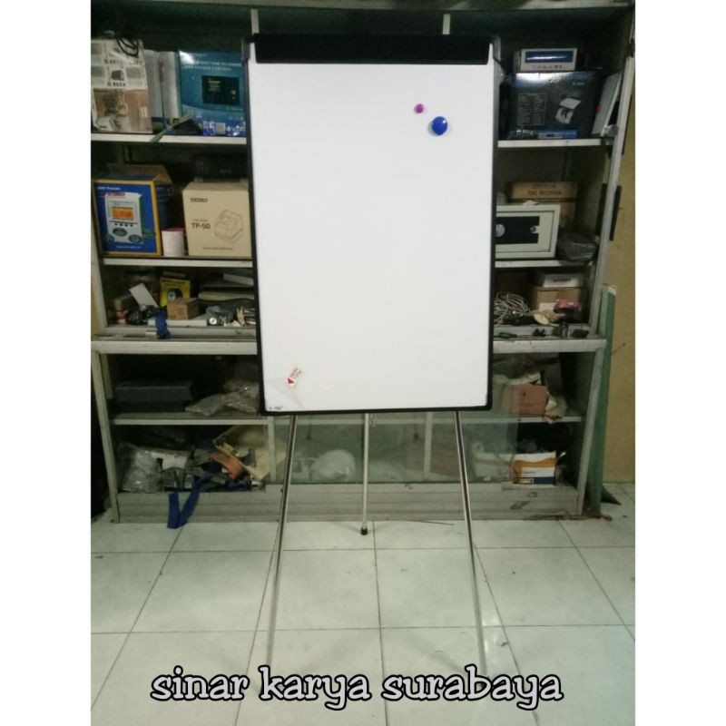 Jual papan tulis flip chart magnetig merek vtec uk60x90cm | Shopee ...