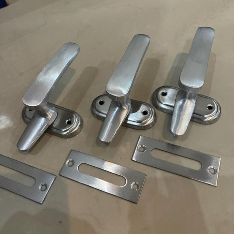 Jual Rambuncis jumbo Handle Kunci Jendela kuningan Grendel Panolet Slot ...