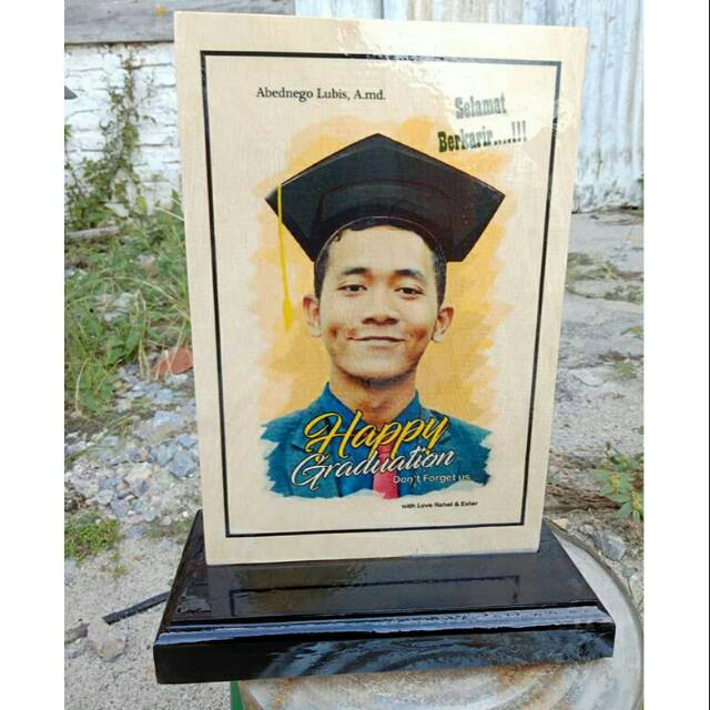 Jual PHINOS - Plakat Happy Graduation | Shopee Indonesia