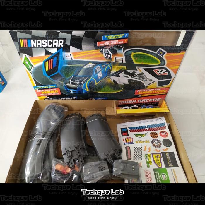 Jual NASCAR Race Track Set Crash Racers Figure 8 Circuit Bukan Hot ...