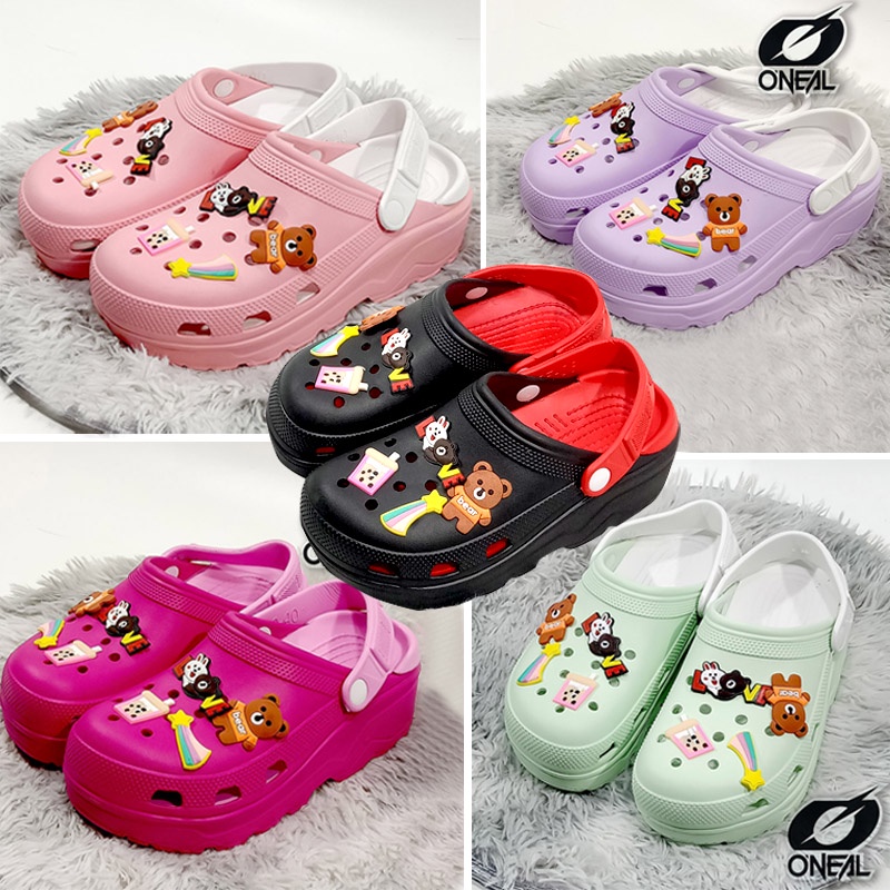 Jual Crocs Sandal Wanita Classic By Crocs 35-40 | Shopee Indonesia