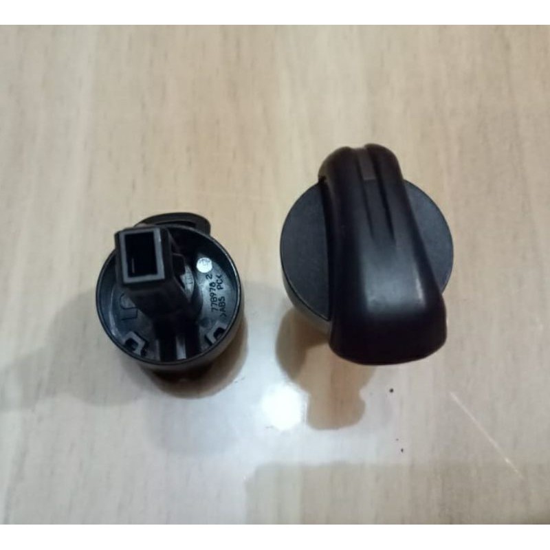 Jual PUTARAN KNOP AC TOYOTA INNOVA REBORN 2016-2020 | Shopee Indonesia