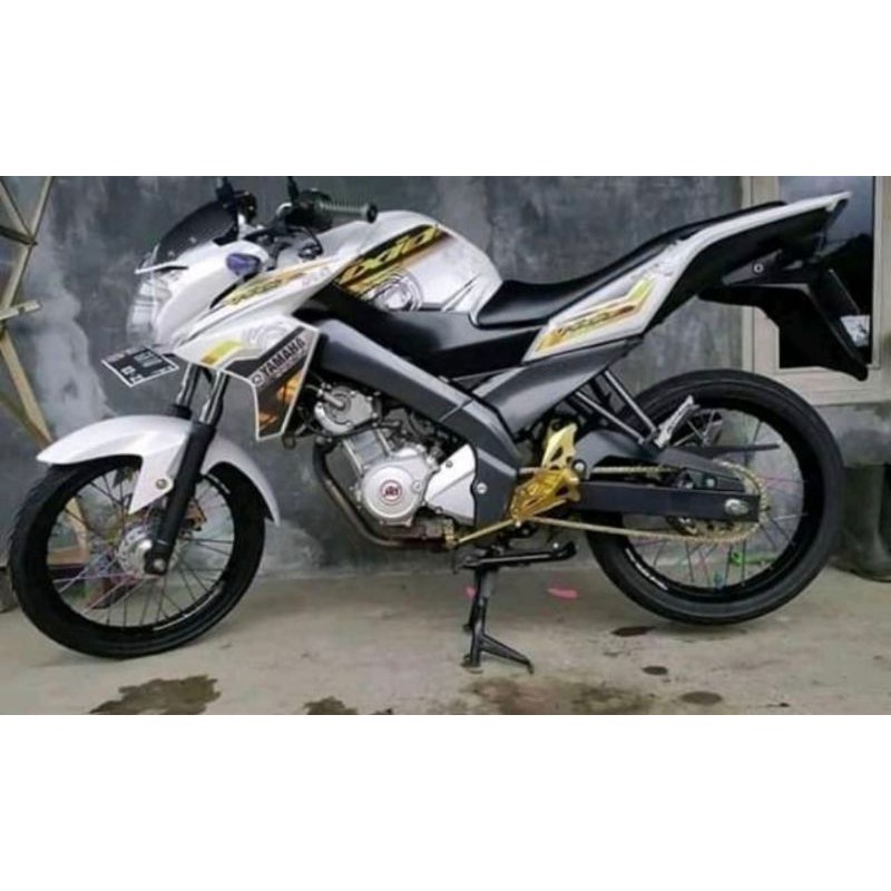 Jual Striping sticker lis motor variasi yamaha new vixion lighting NVL "GRAFIS" gold-putih-biru ...
