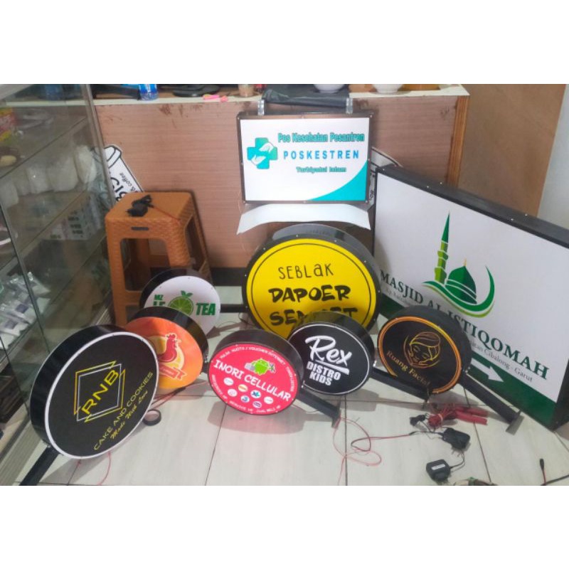 Jual Neon Box 60x40 / 2 sisi + Bracket tembok | Shopee Indonesia