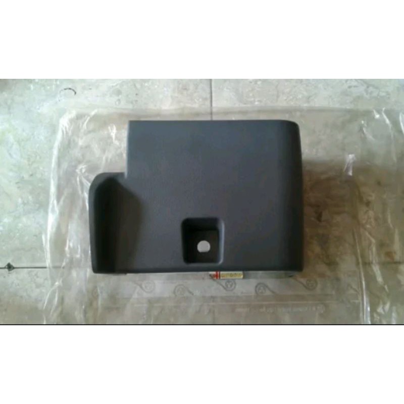 Jual tutup panel desbor canter turbo depan bawah setir orsinil | Shopee ...