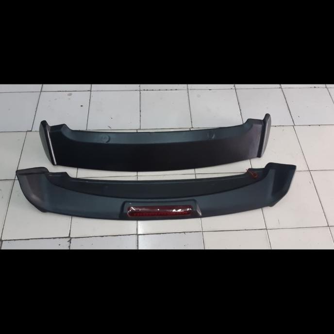 Jual spoiler toyota calya daihatsu sigra dengan lampu | Shopee Indonesia