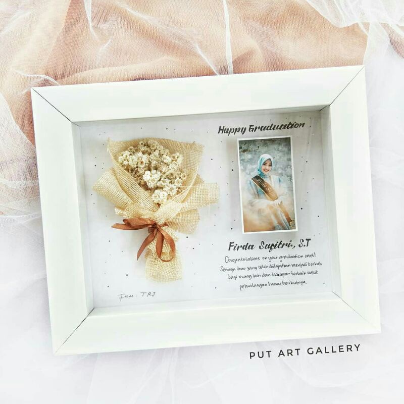 Jual Kado Frame 22 x 27 x 3,5 cm / Kado Estetik / Kado Wisuda ...