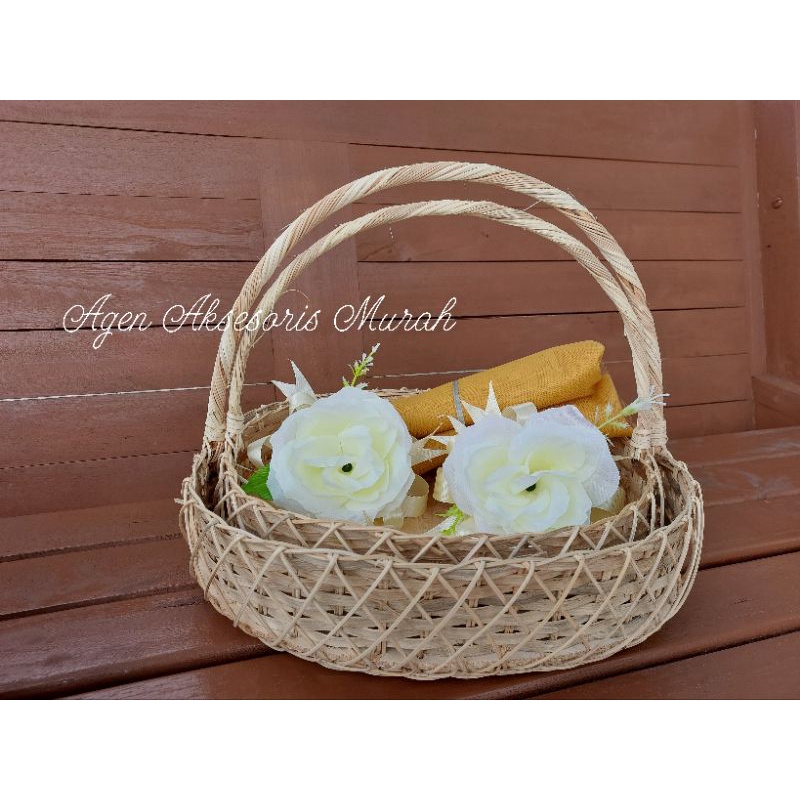 Jual Keranjang Rotan Hantaran Parcel Nanasan Plus Tile dan Bunga ...