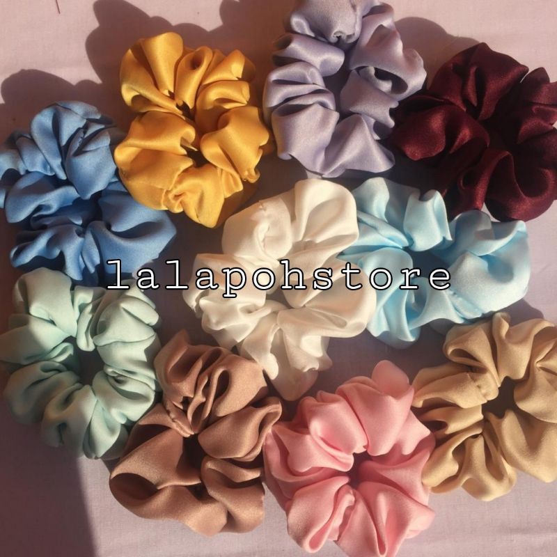 Jual Ikat rambut scrunchies / scrunchie ( Satin edition ) kunciran ...
