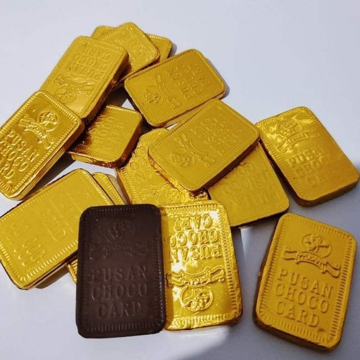 Jual COKLAT KOTAK EMAS 99,999 PUSAN CHOCO CARD 250 GRAM | Shopee Indonesia