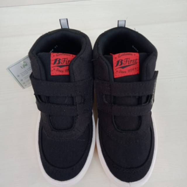 Jual Sepatu Sekolah Bata Original Bahan Kain 389-6664 | Shopee Indonesia