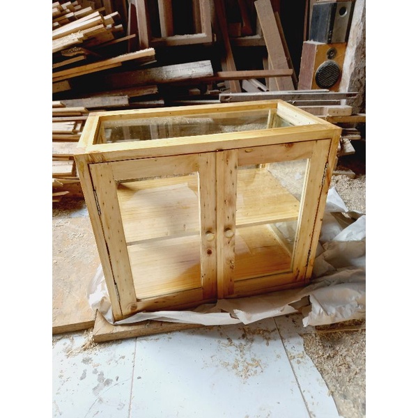 Jual Etalase Kayu dengan Packing Kayu Pajangan Makanan Di Restorant ...