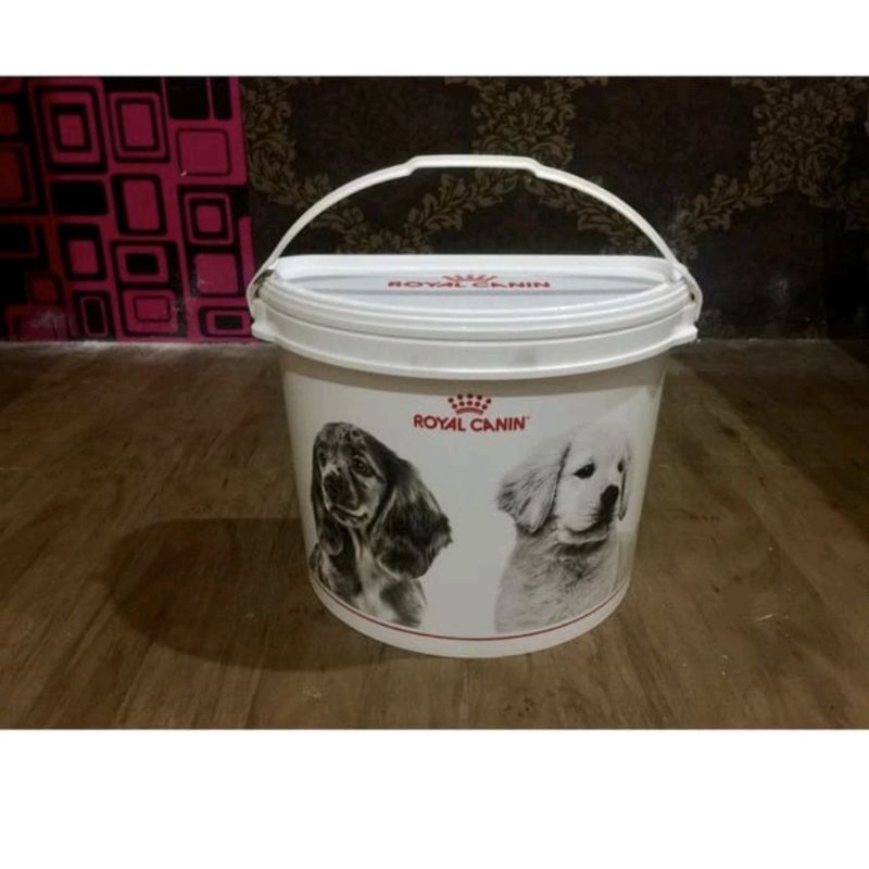 Jual HalfMoon Container Royal Canin Tempat Makan Anjing Kucing Plastik ...
