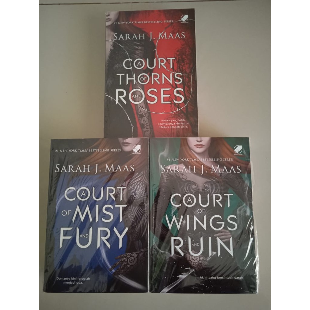 Jual A Court of Thorns & Roses, A Court of Mist & Fury, A Court of Wings & Ruin by Sarah J Maas ...