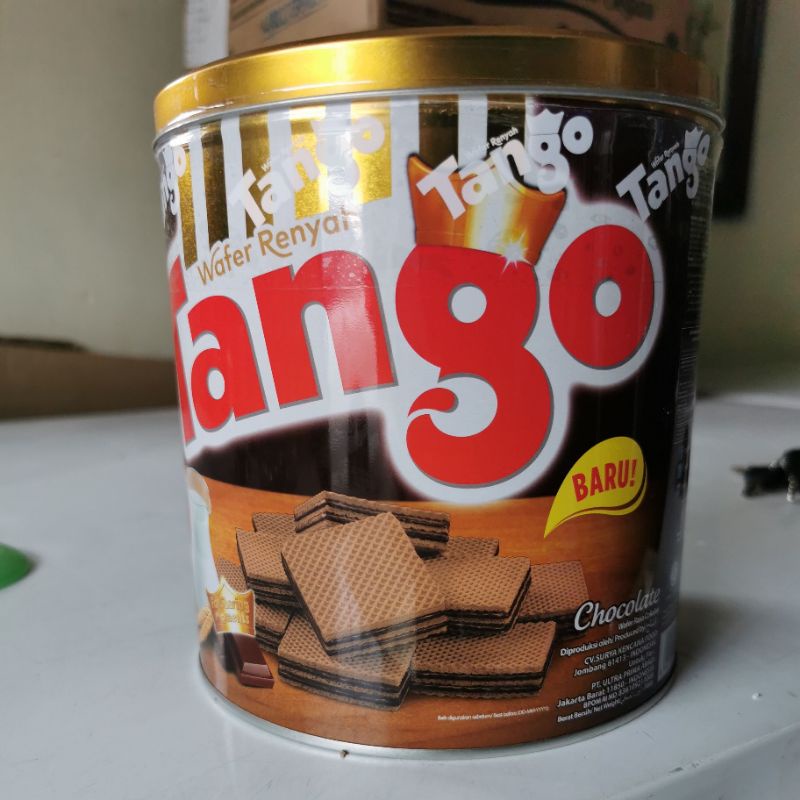 Jual Tango Wafer Chocolate Kaleng 300gr | Shopee Indonesia