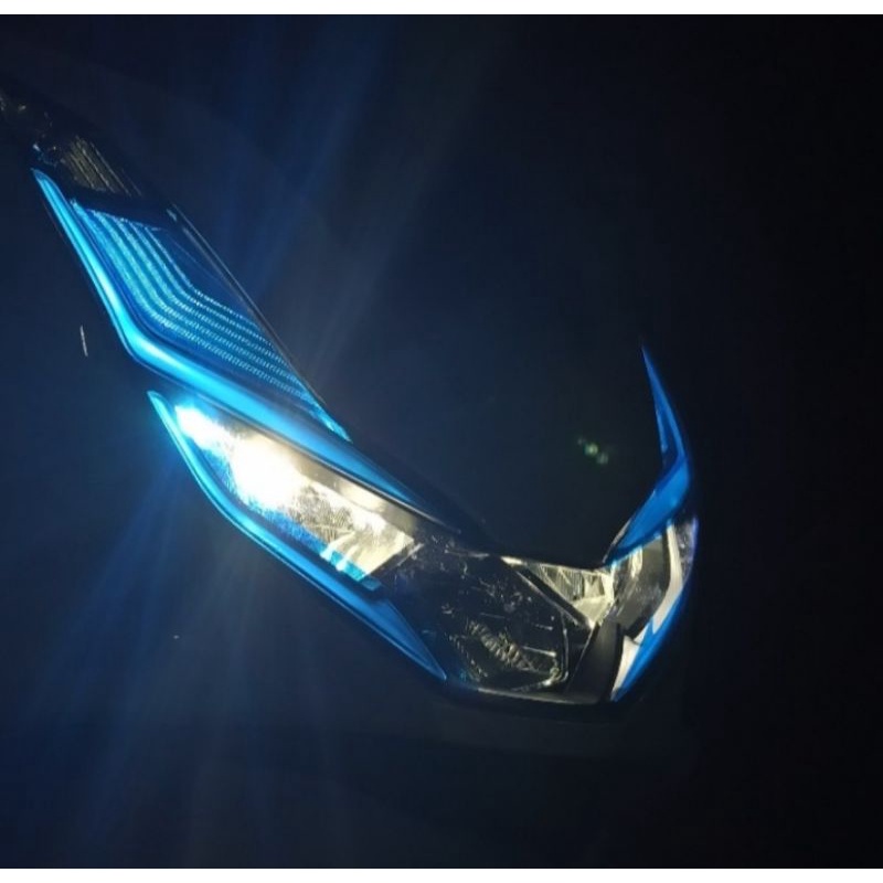 Jual Stiker Alis Pcx New / Stiker Alis Lampu Kota / Stiker Lampu ...