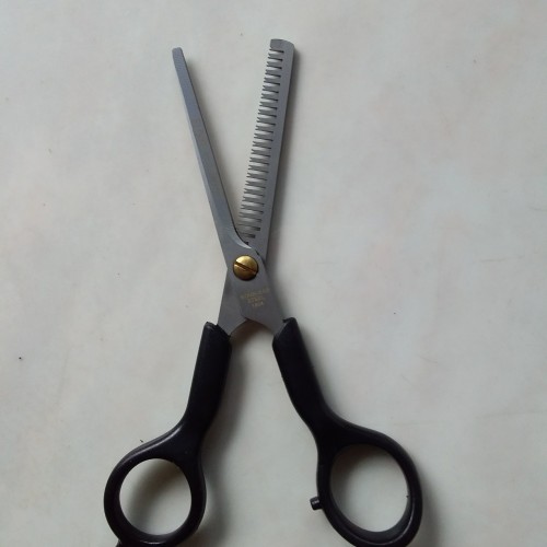 Jual Elov Gunting Penipis GT-679 | Shopee Indonesia