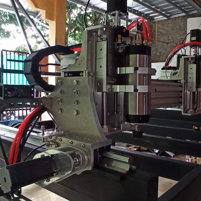 Jual CNC router 1325 3 phase spindle tanpa pc dan monitor | Shopee ...