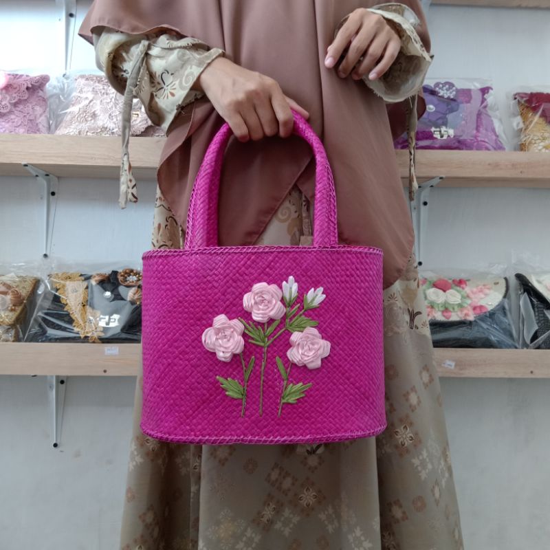 Jual Tas Serbaguna Tas Pandan Sulam | Shopee Indonesia